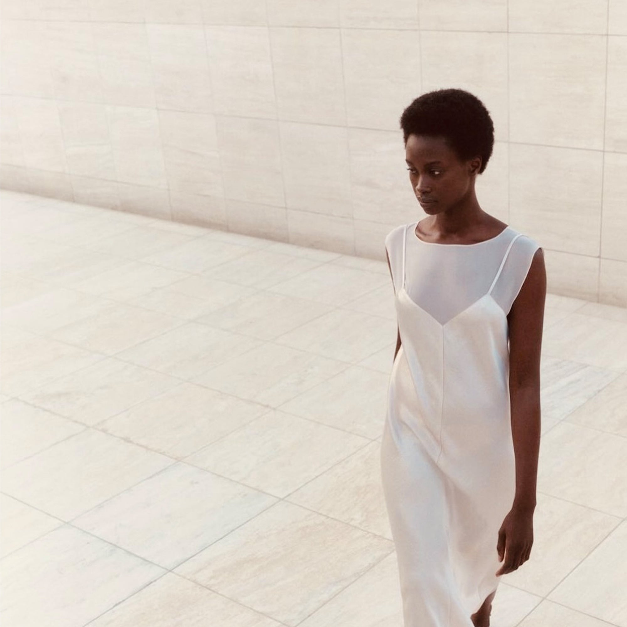 Minimalist Clothing & Decor | PatriciaFinds – PATRICIA