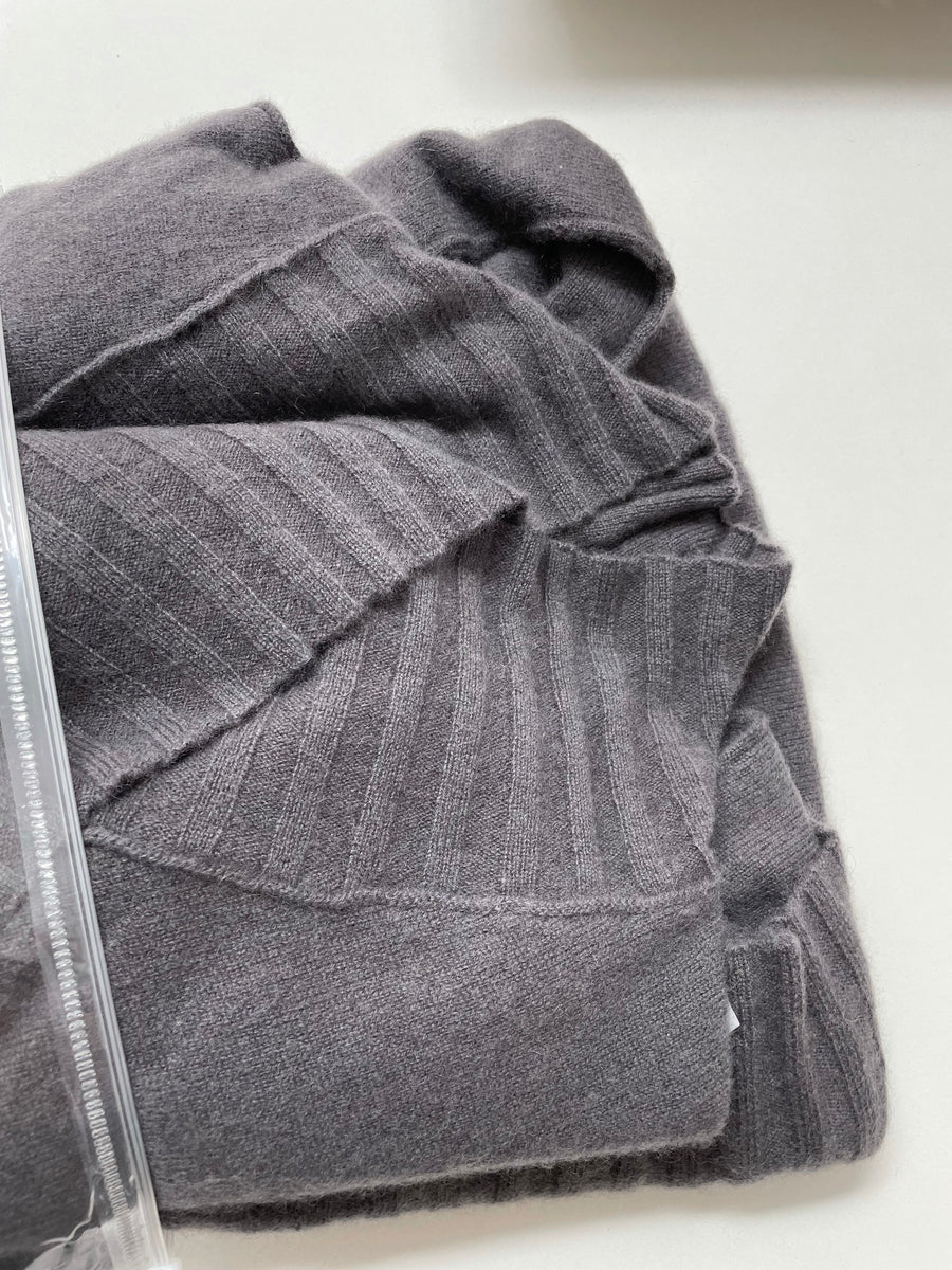 Women's Cashmere Coal Pub Coat by Brazeau Tricot – PATRICIA